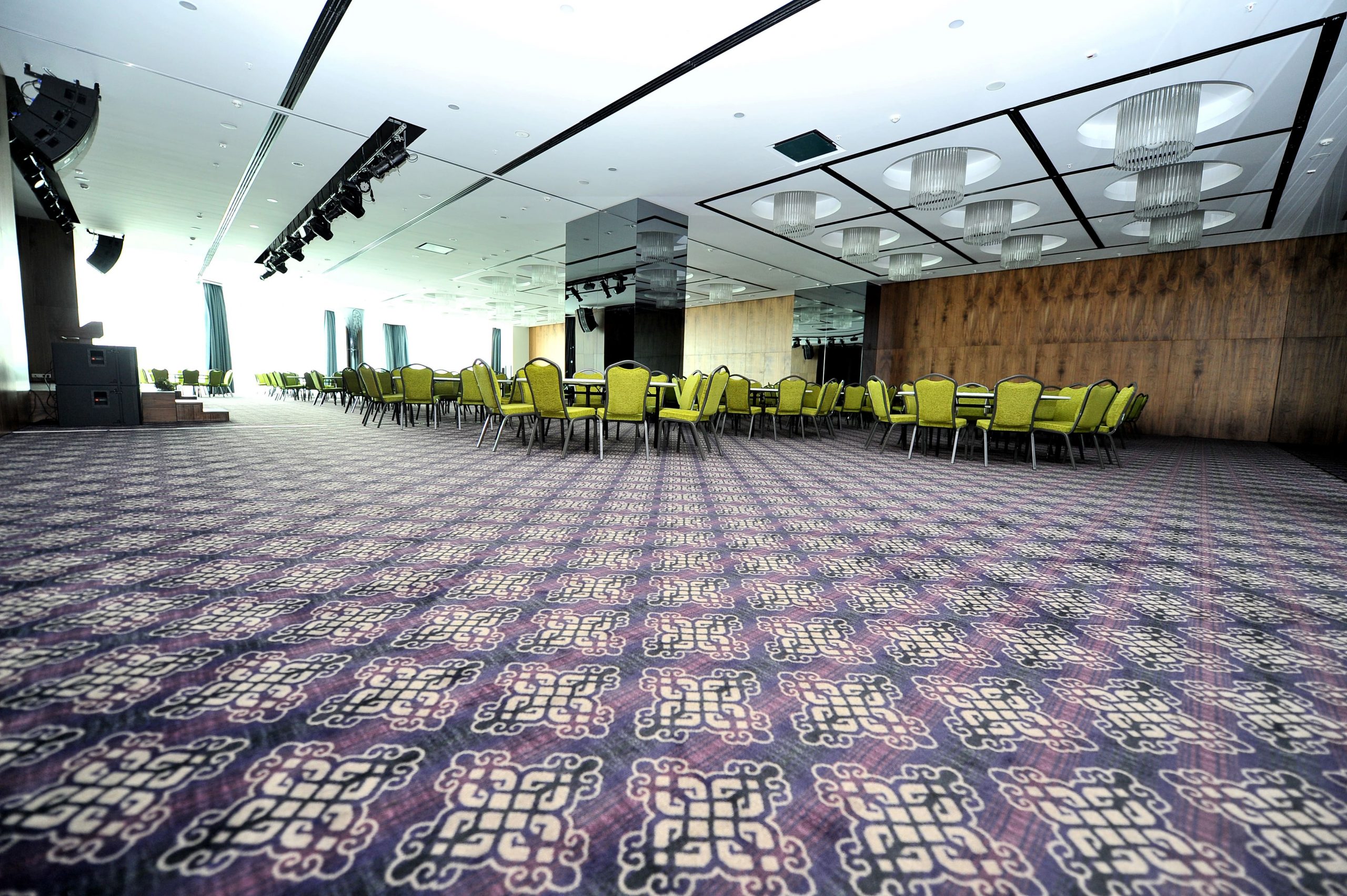 Master the Art of Carpet Tile Installation - Auditorium Carpet